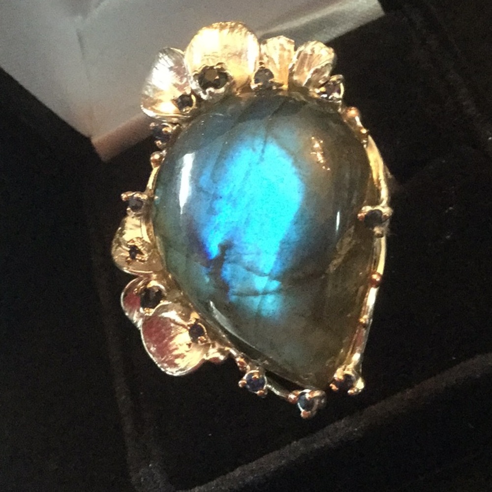 Mysterious, Opalescent Labradorite & Sapphire Ring - Gem
